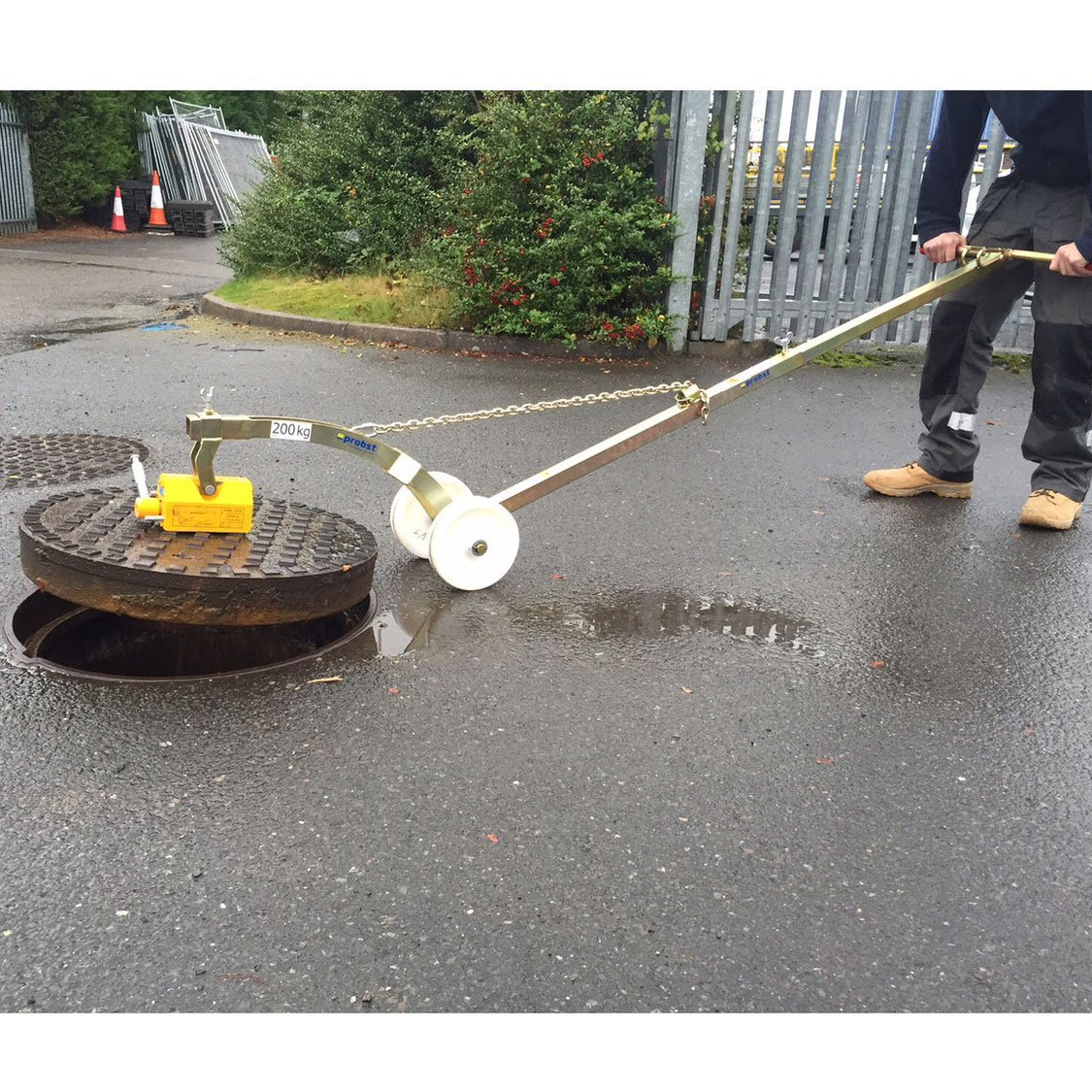 Probst SDH-Light Manhole Cover Lifter | Lifting365